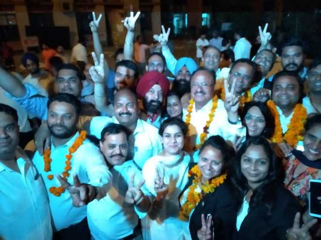 Nanda elected Dist Bar Assn president - The Tribune