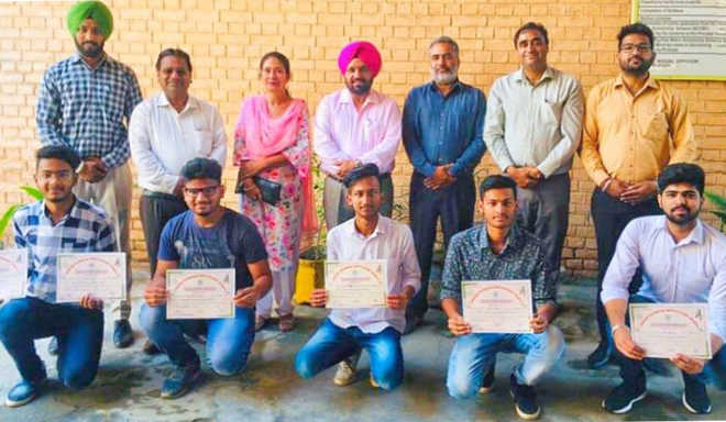 Polytechnic college students shine - The Tribune