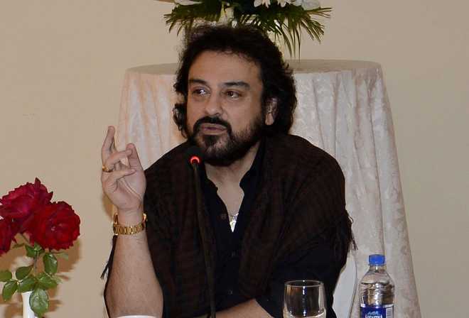 Singer Adnan Sami credits his success to legendary singer Asha Bhosle ...