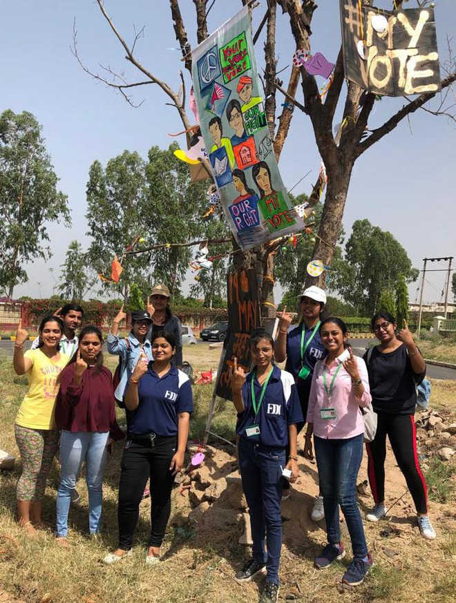 Banur students do their bit to ensure better voter turnout : The ...