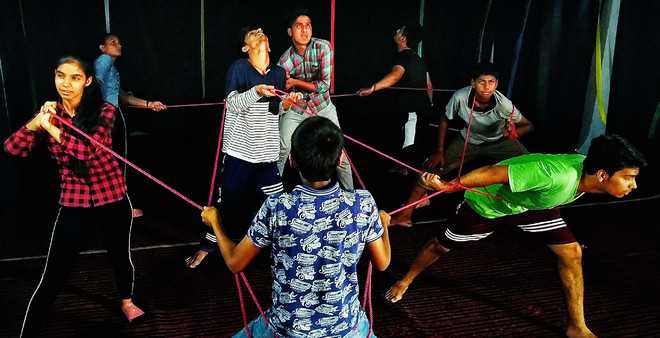 Workshop on theatre practices : The Tribune India