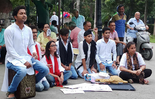 Street plays best theatre form, say artistes : The Tribune India