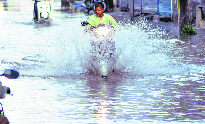 Patiala roads in deep waters : The Tribune India