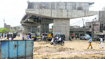 Construction work on ROB adds to commuters’ woes : The Tribune India