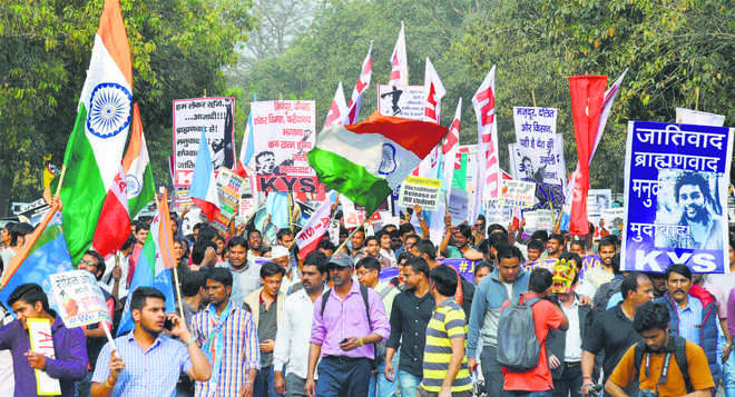 Politics on the campus - The Tribune