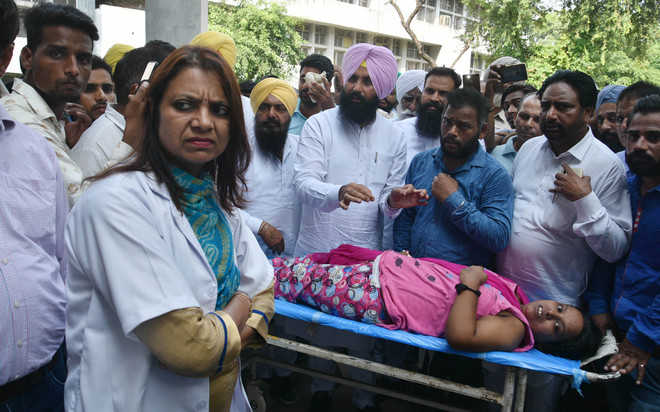 High drama after cloth left inside woman’s body during surgery - The ...