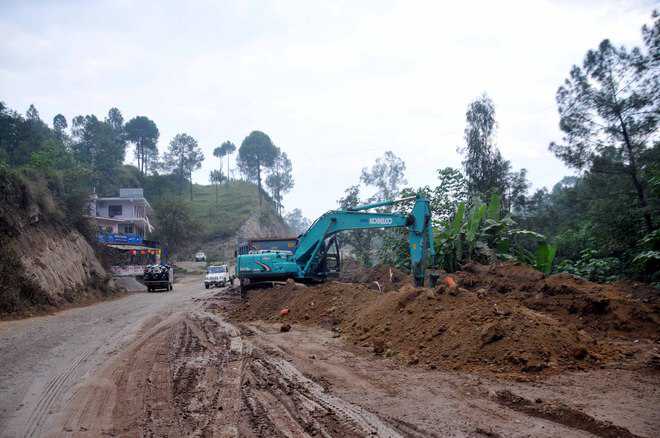 PWD engineers face music over poor road widening work : The Tribune India